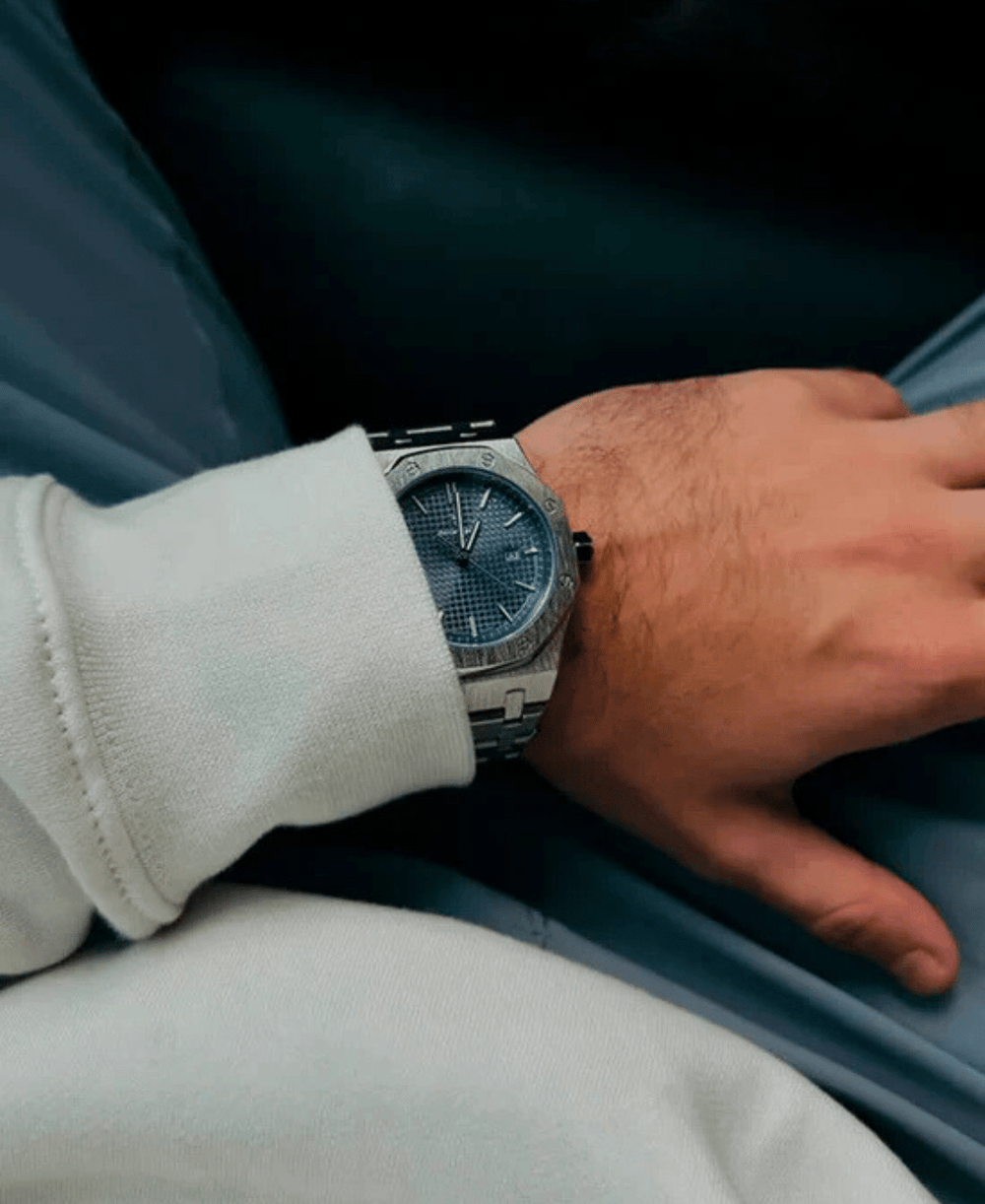 Skeleton Watch – Elegant & Precise | Lunaro